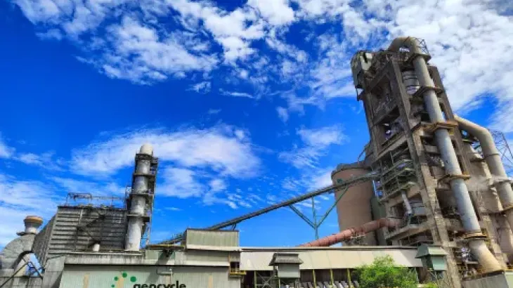 Geocycle around the world